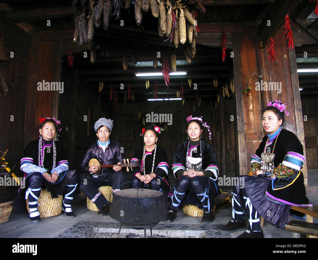 Zhuang tribe hi-res stock photography and images - Alamy