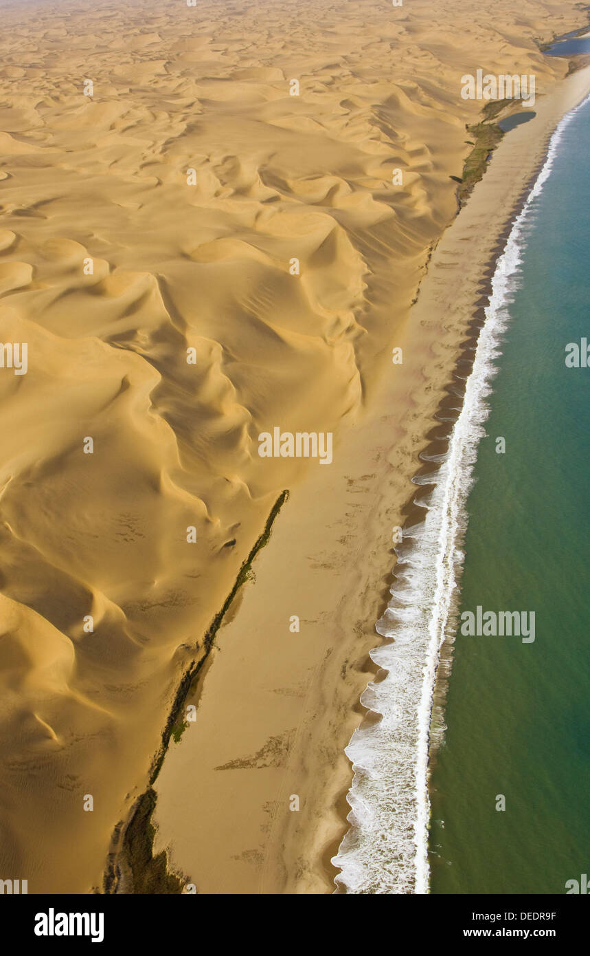 Coastal dunes namib desert hi-res stock photography and images - Alamy
