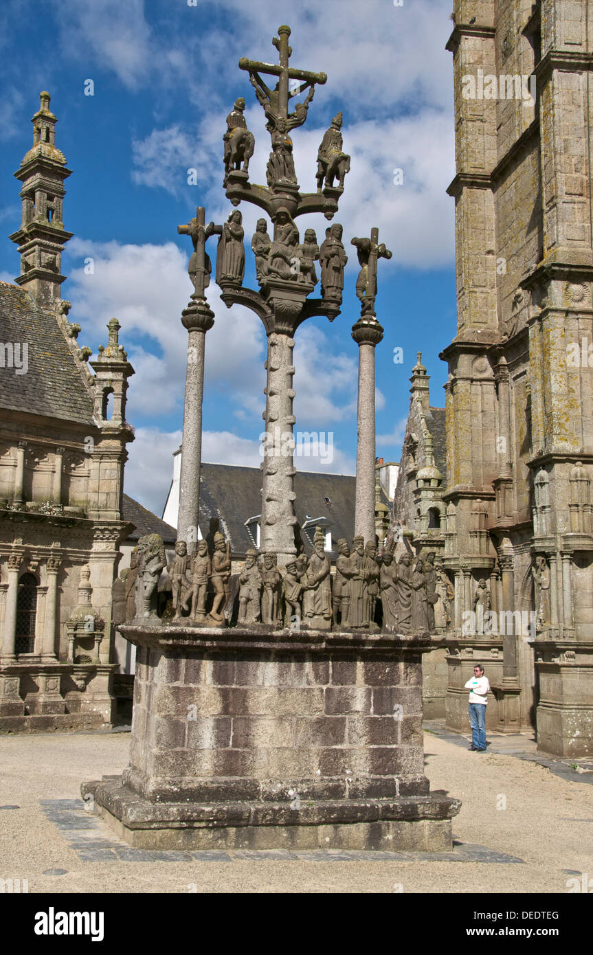 Calvary, St. Thegonnec parish enclosure dating from 1610, Leon ...
