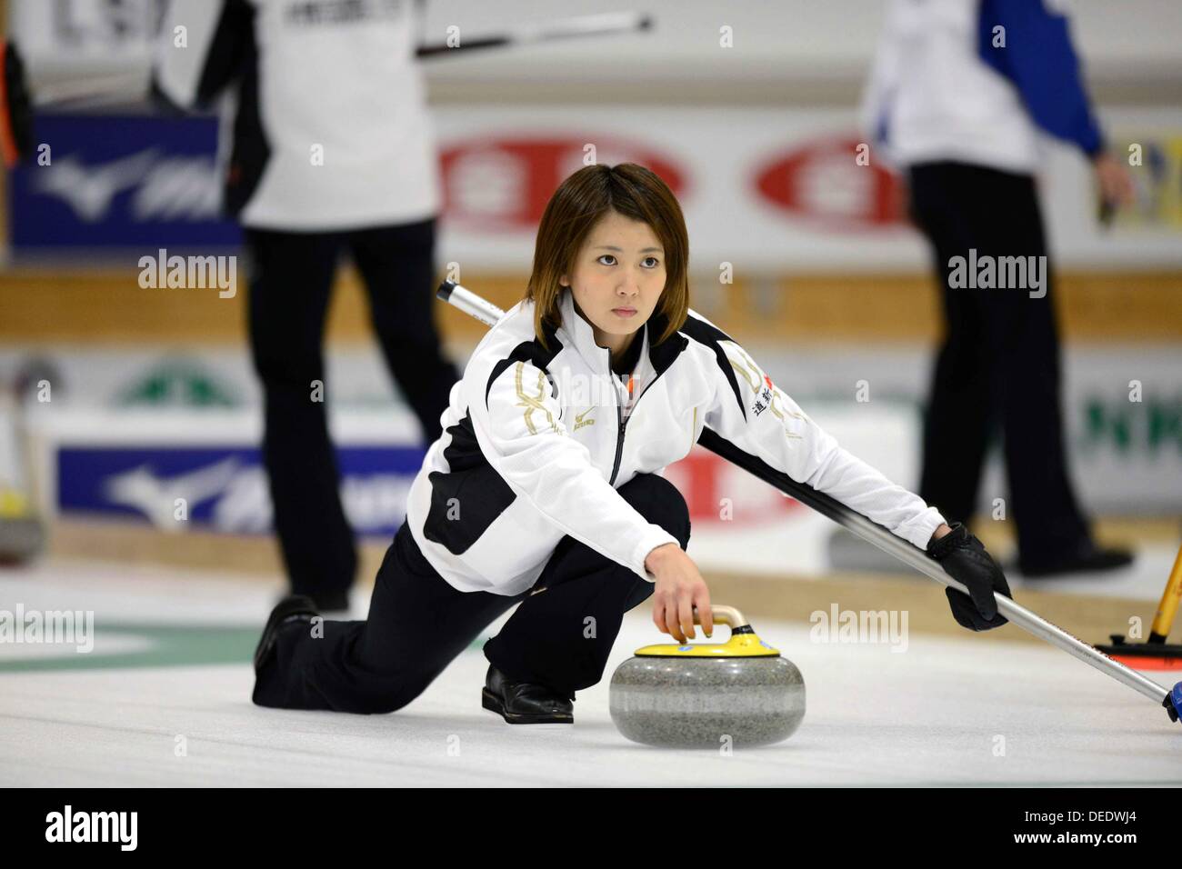 Sayaka Yoshimura (Sapporo Kokusai Univ.), SEPTEMBER 13, 2013 - Curling ...