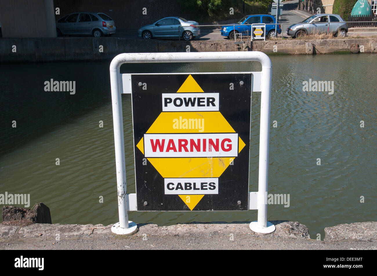 Cable warning sign hi-res stock photography and images - Alamy