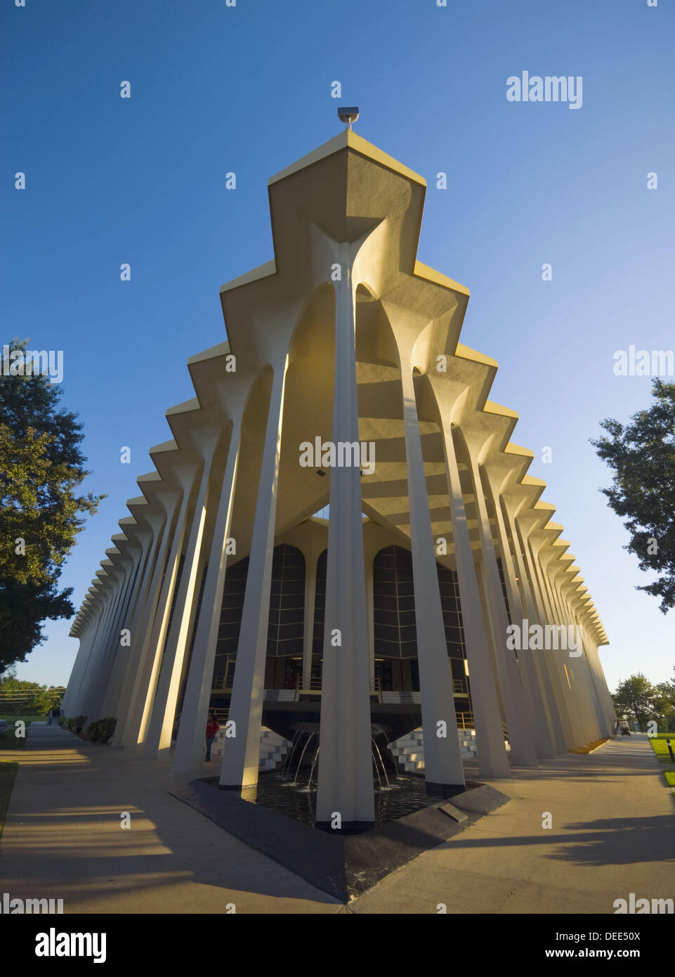 Oklahoma tulsa oral roberts university hi-res stock photography and ...
