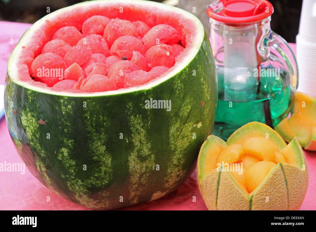 Watermelon party to celebrate summer with fresh mint and melon drink ...