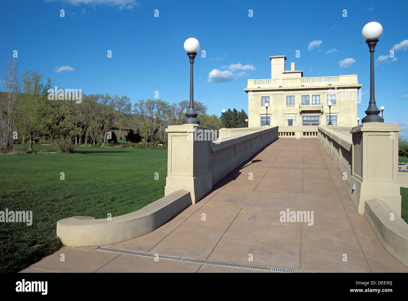 Maryhill Museum High Resolution Stock Photography and Images - Alamy