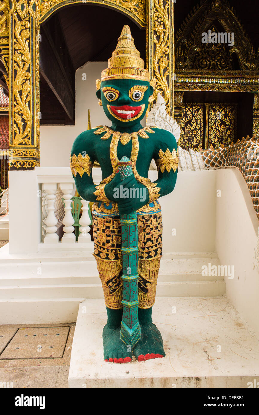 Chapel in wat pra chomthong hi-res stock photography and images - Alamy