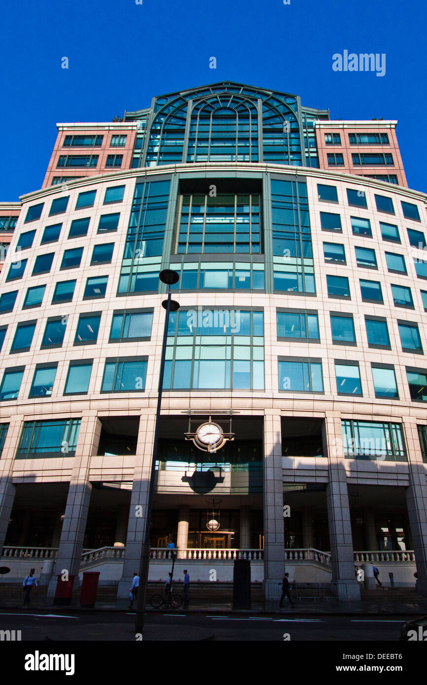 Broadgate estates hi-res stock photography and images - Alamy