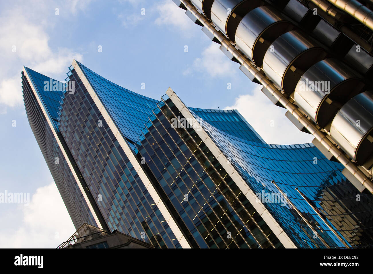 Stepped building hi-res stock photography and images - Alamy