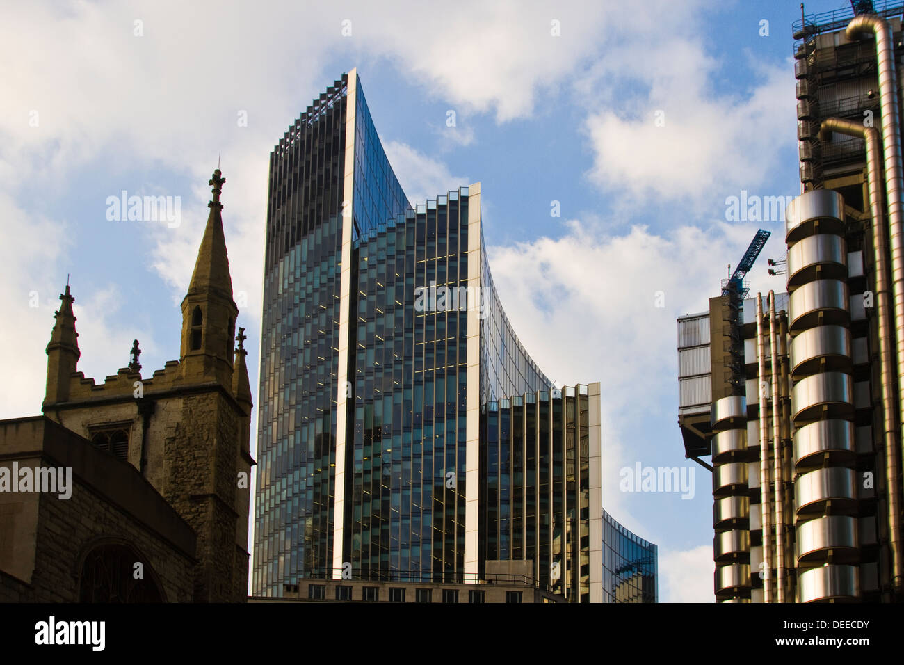 Stepped building hi-res stock photography and images - Alamy