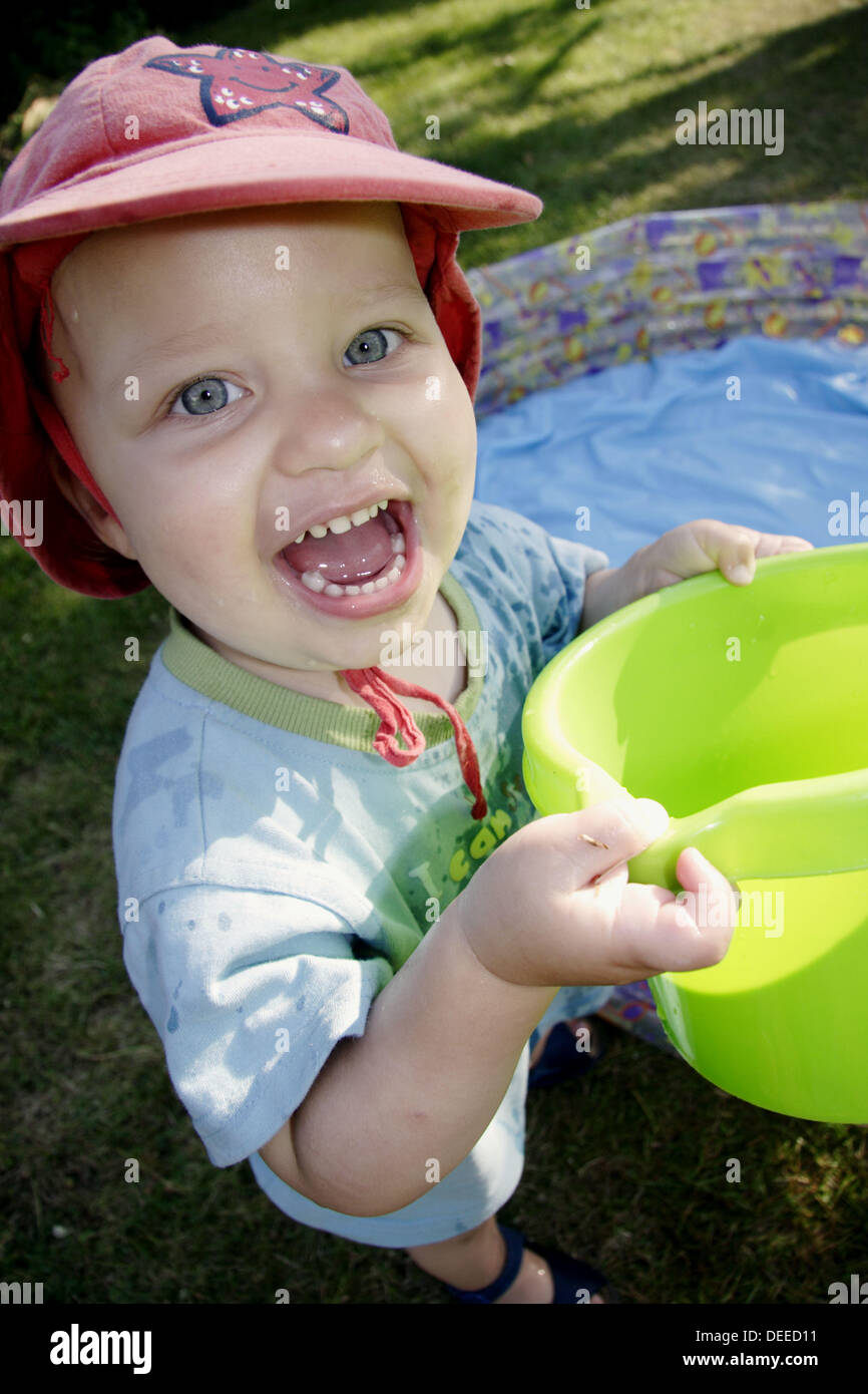 22 month old hi-res stock photography and images - Alamy