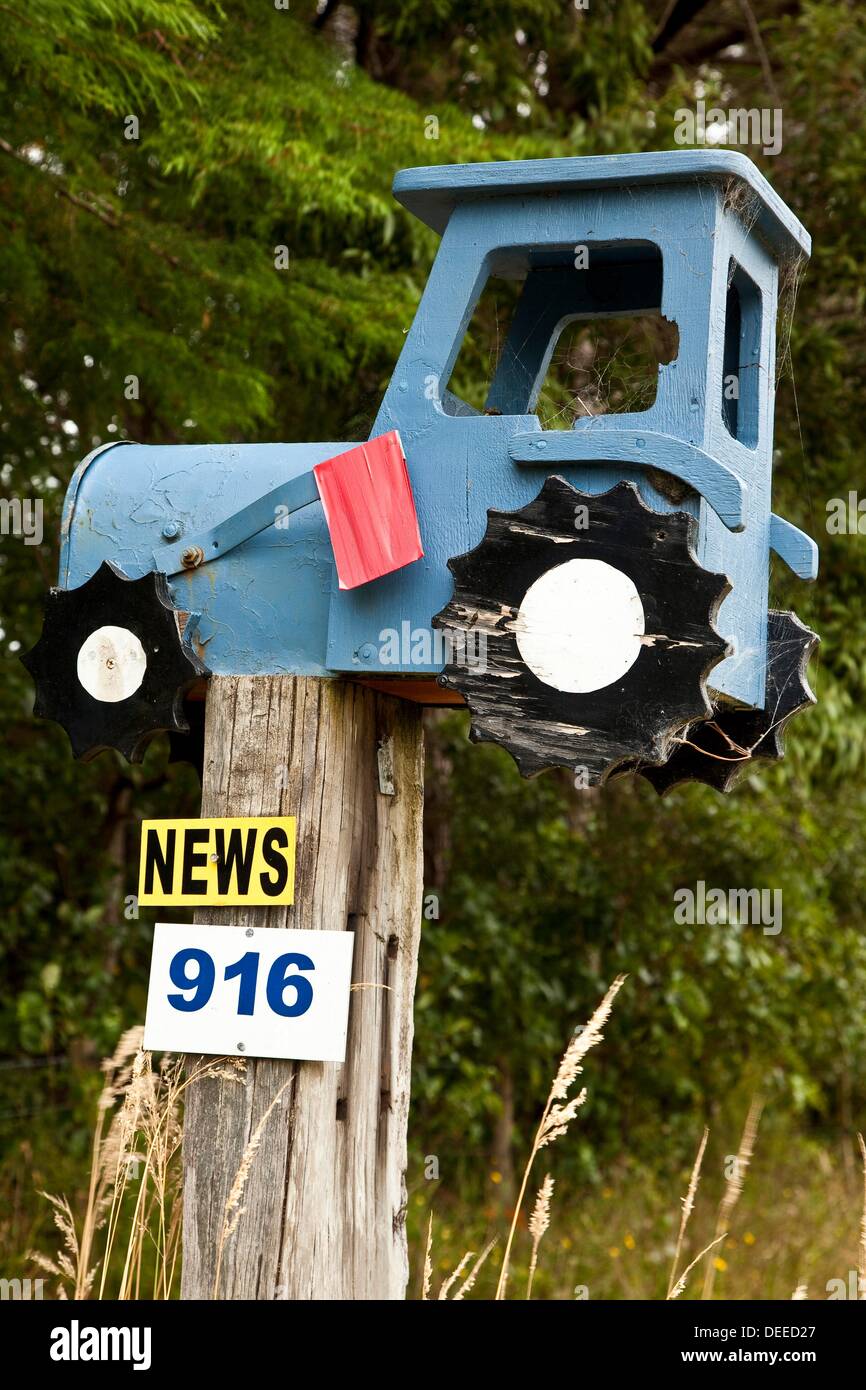Tractor mailbox hi-res stock photography and images - Alamy