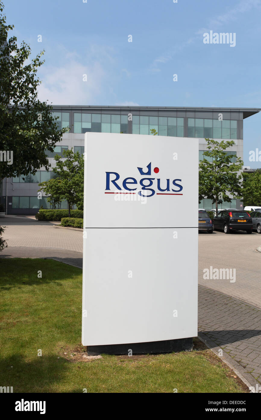Regus offices hi-res stock photography and images - Alamy
