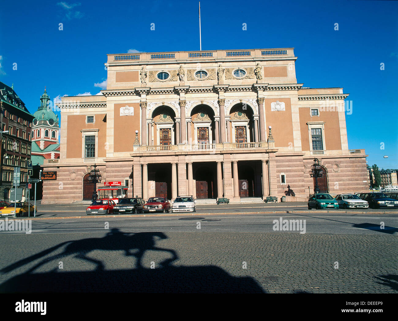 Royal opera stockholm hi-res stock photography and images - Alamy