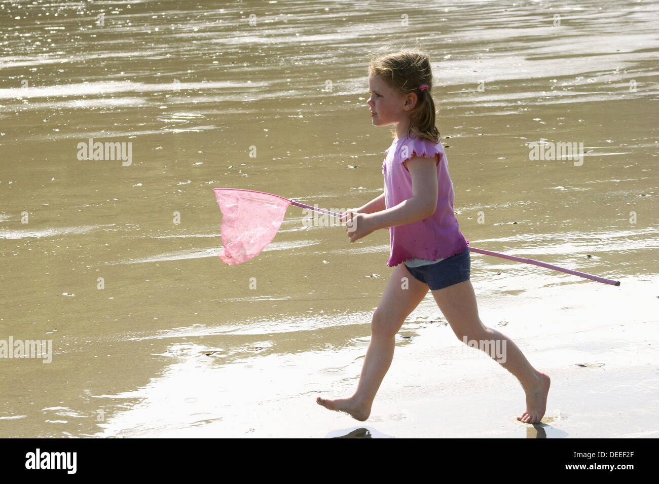 Striding out hi-res stock photography and images - Alamy