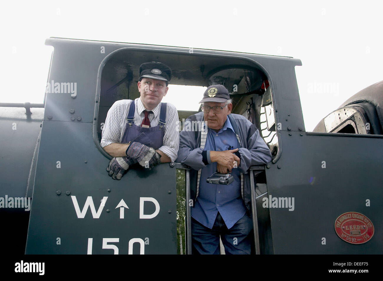 Train driver leaning out of window hi-res stock photography and images ...
