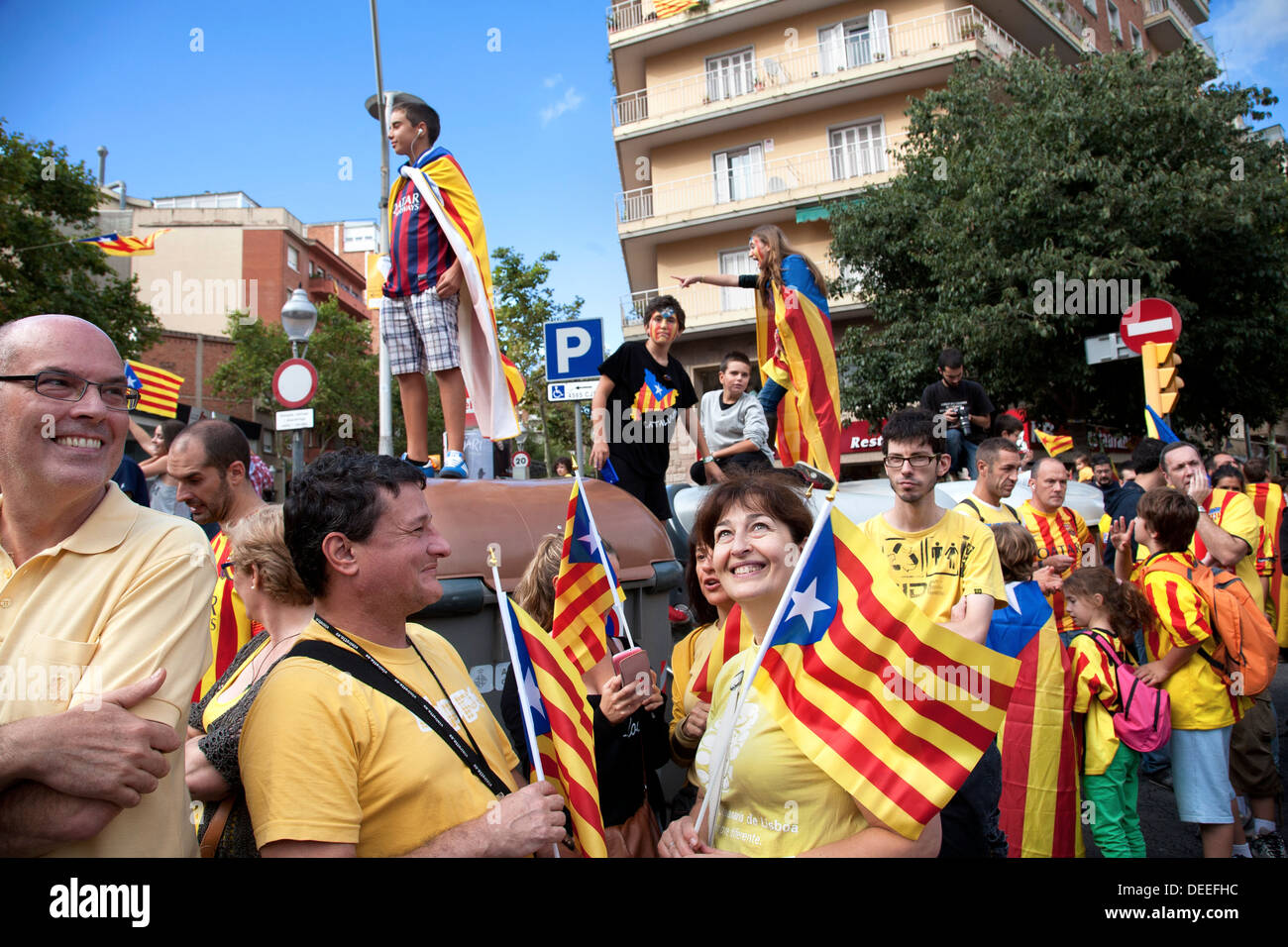 Catalans waving Catalan Independence flags on National Catalonia day, Barcelona, Spain Stock ...