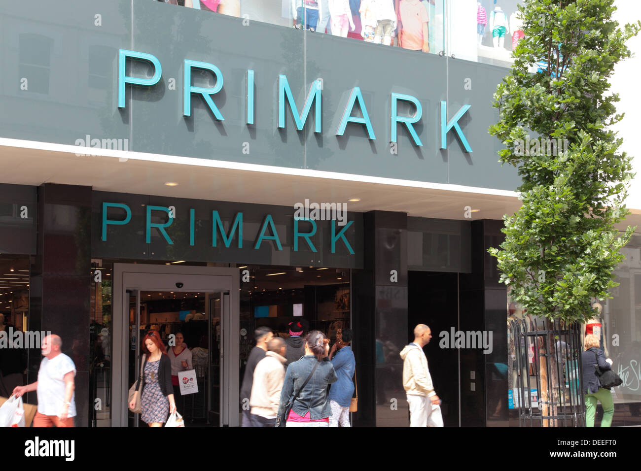 Primark Logo Stock Photos & Primark Logo Stock Images - Alamy
