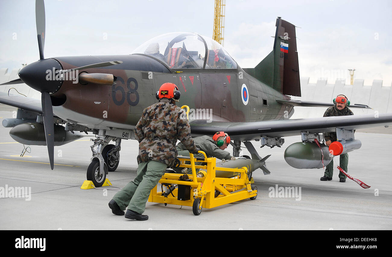 Mk 82 hi-res stock photography and images - Alamy