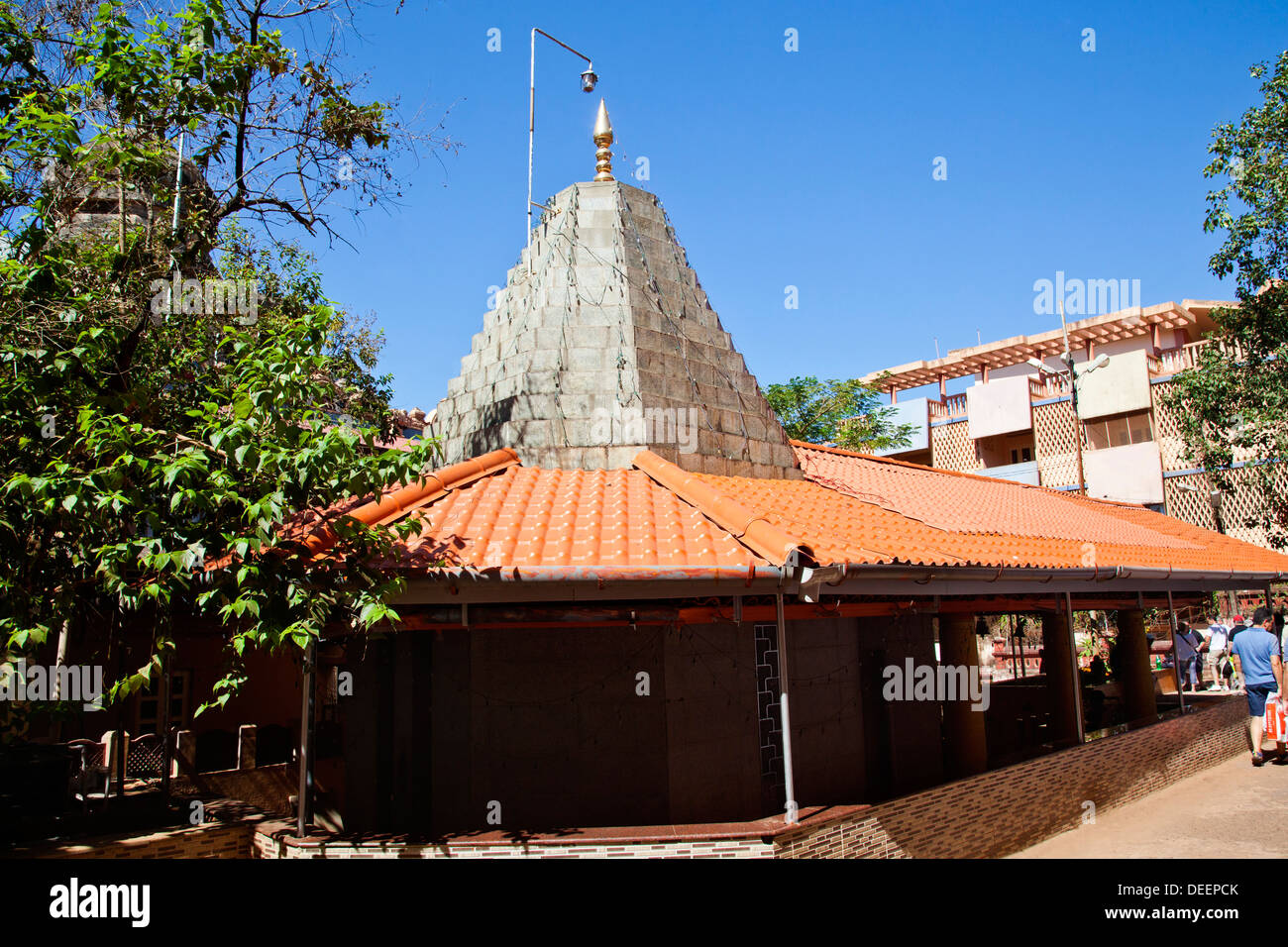 Facade of a temple, Mahalaxmi Temple, Panaji, Goa, India Stock Photo ...