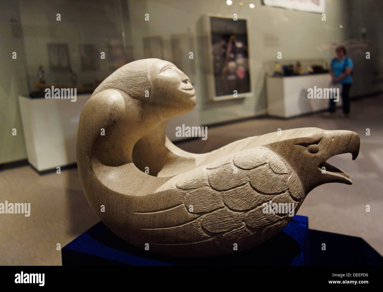 Native american museum artifact hi-res stock photography and images - Alamy