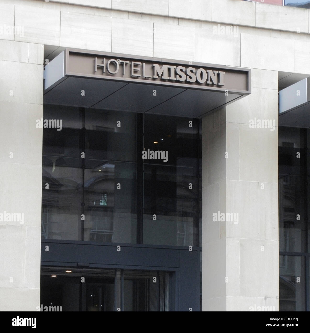 Missoni hi-res stock photography and images - Alamy