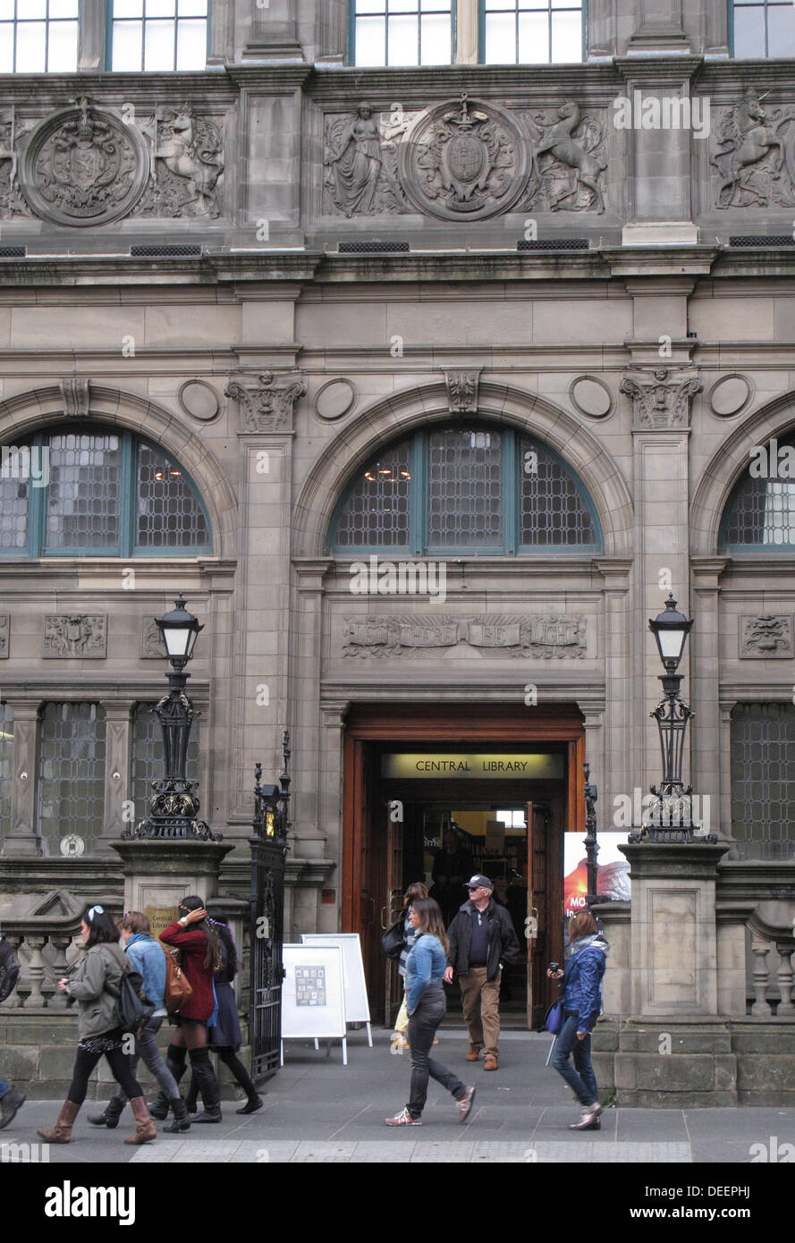 Central Library, George IV Bridge, Edinburgh, Scotland, UK Stock Photo ...
