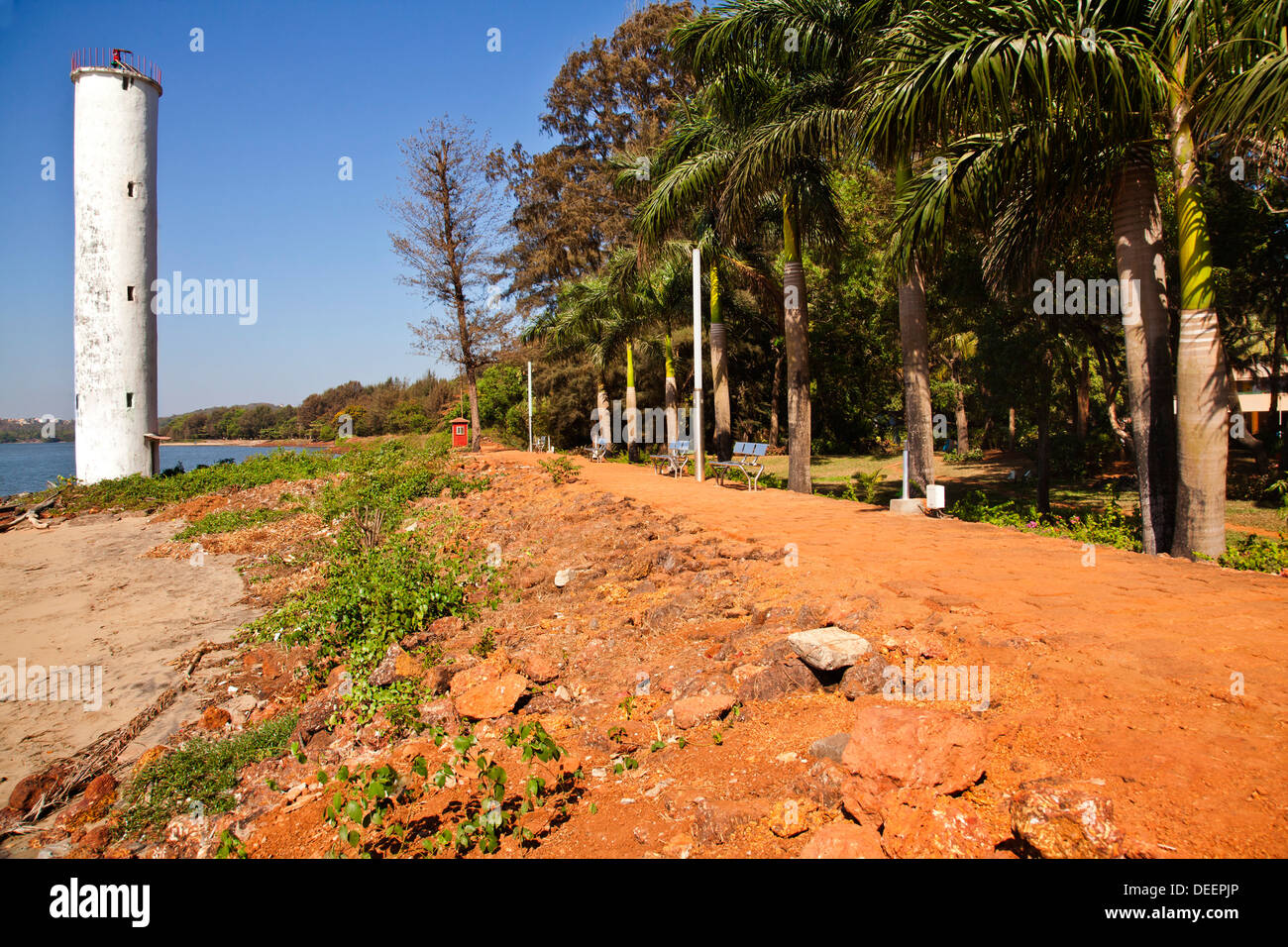 Lighthouse tower goa hi-res stock photography and images - Alamy