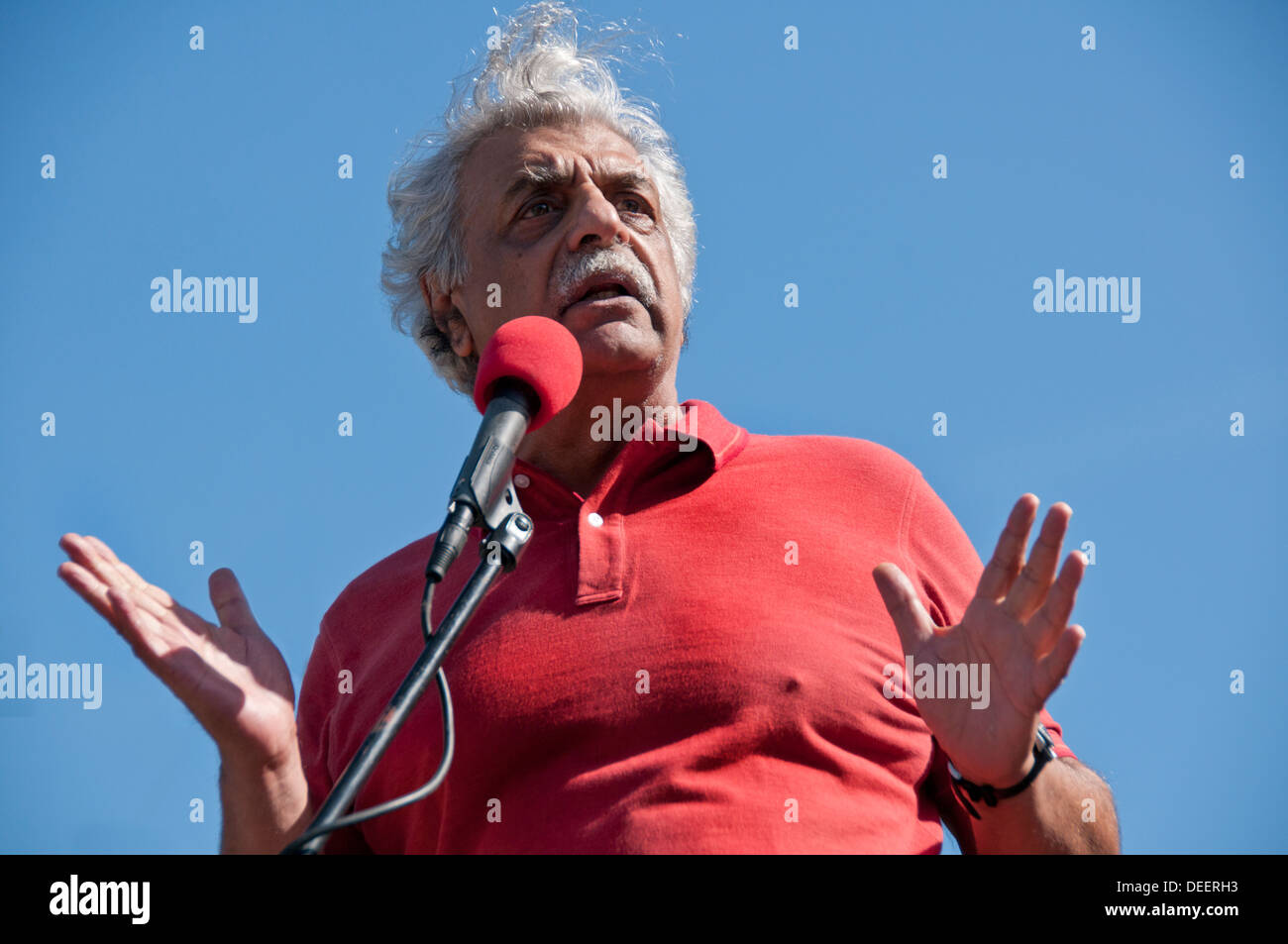 British writer tariq ali hi-res stock photography and images - Alamy