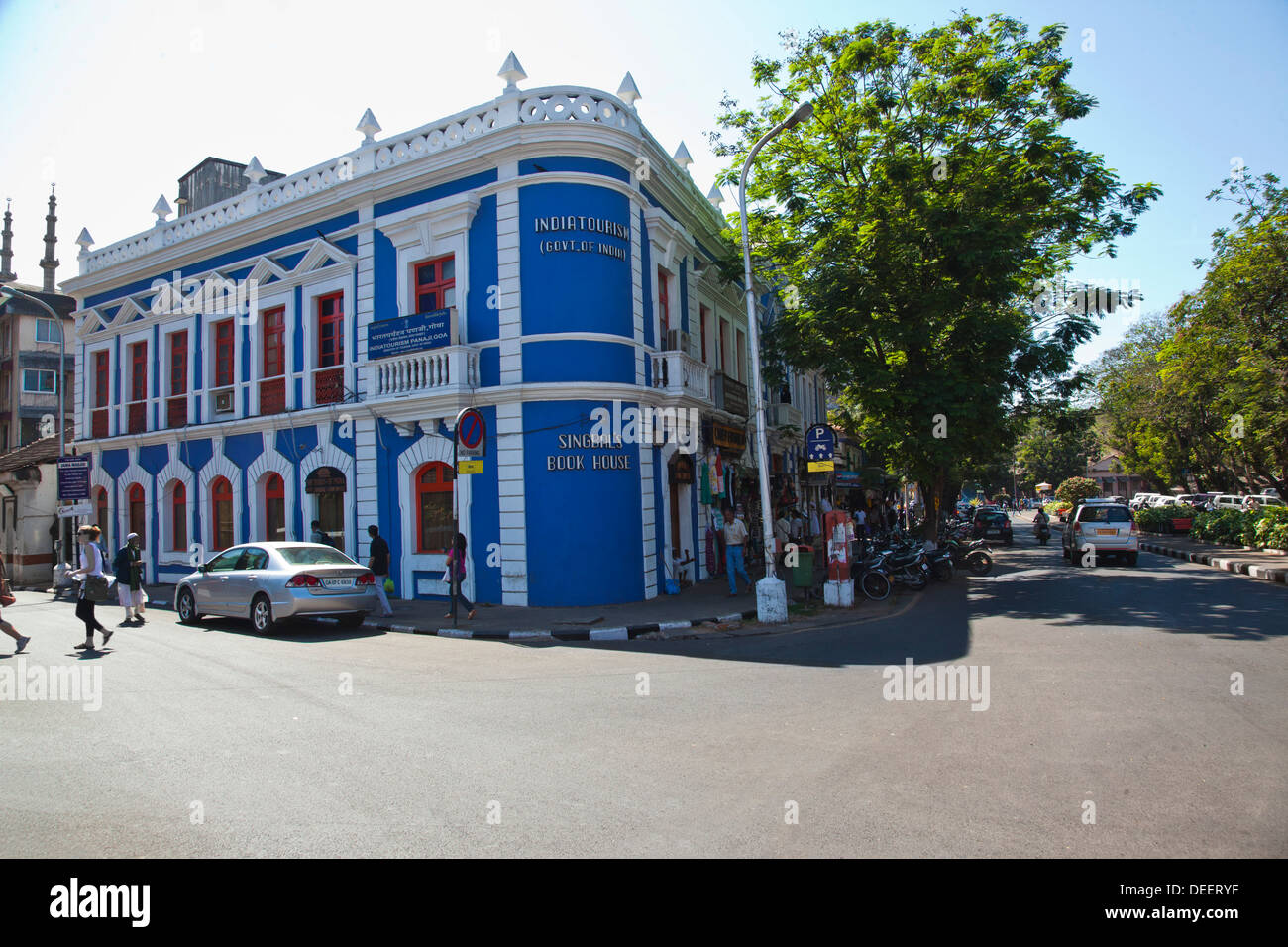 India book store hi-res stock photography and images - Alamy