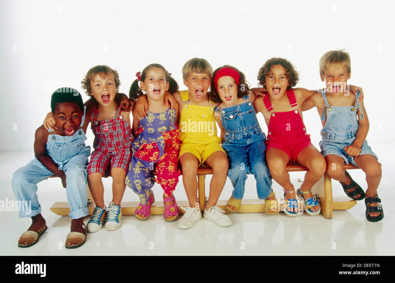 Child yell group hi-res stock photography and images - Alamy