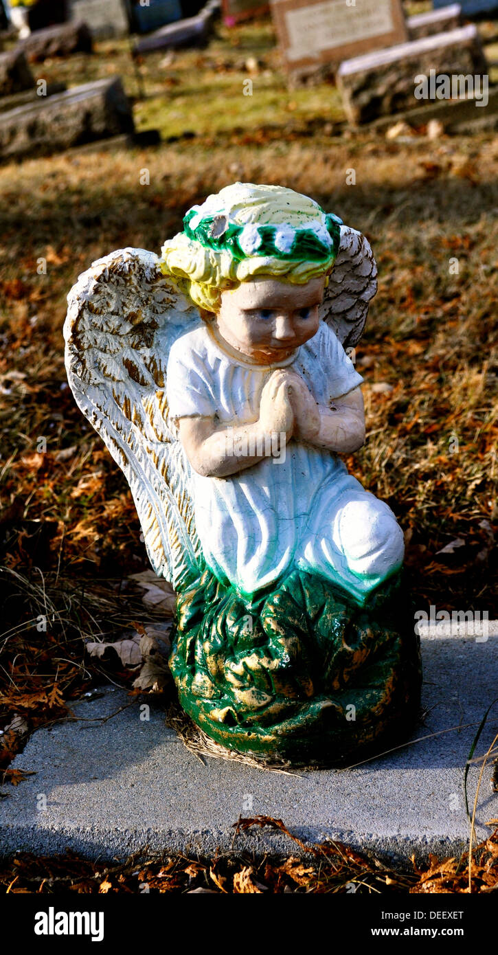 Gravesite - Angel - Blue Eyes Stock Photo - Alamy