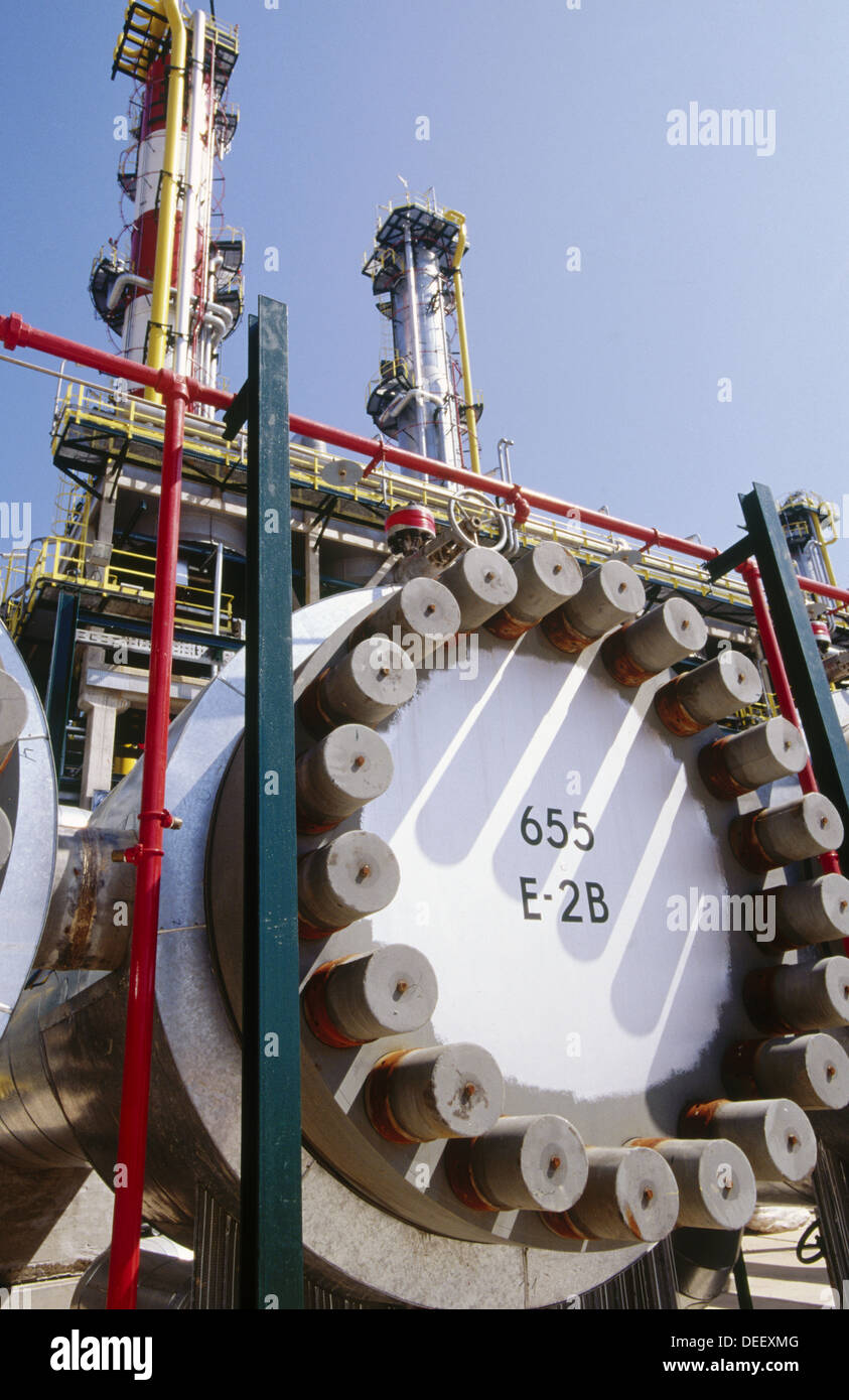 Hydrocracker hi-res stock photography and images - Alamy