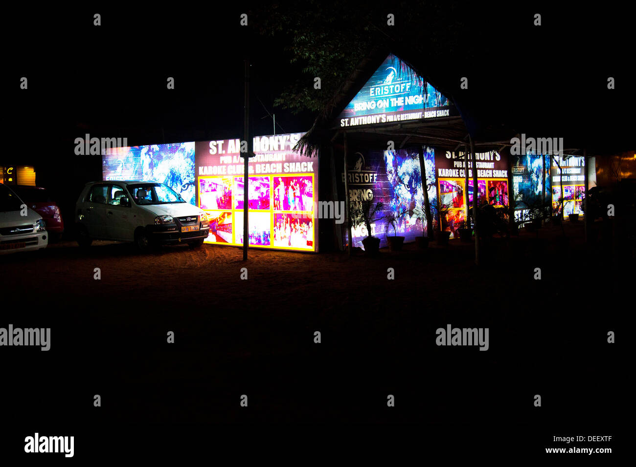 Food billboard india hi-res stock photography and images - Alamy