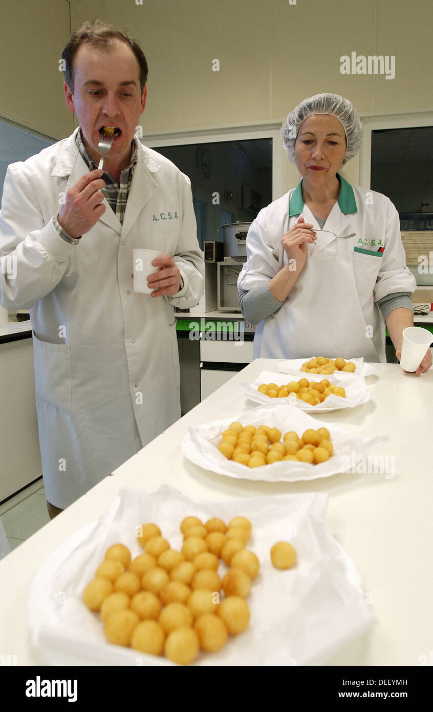 Food tasters lab hi-res stock photography and images - Alamy