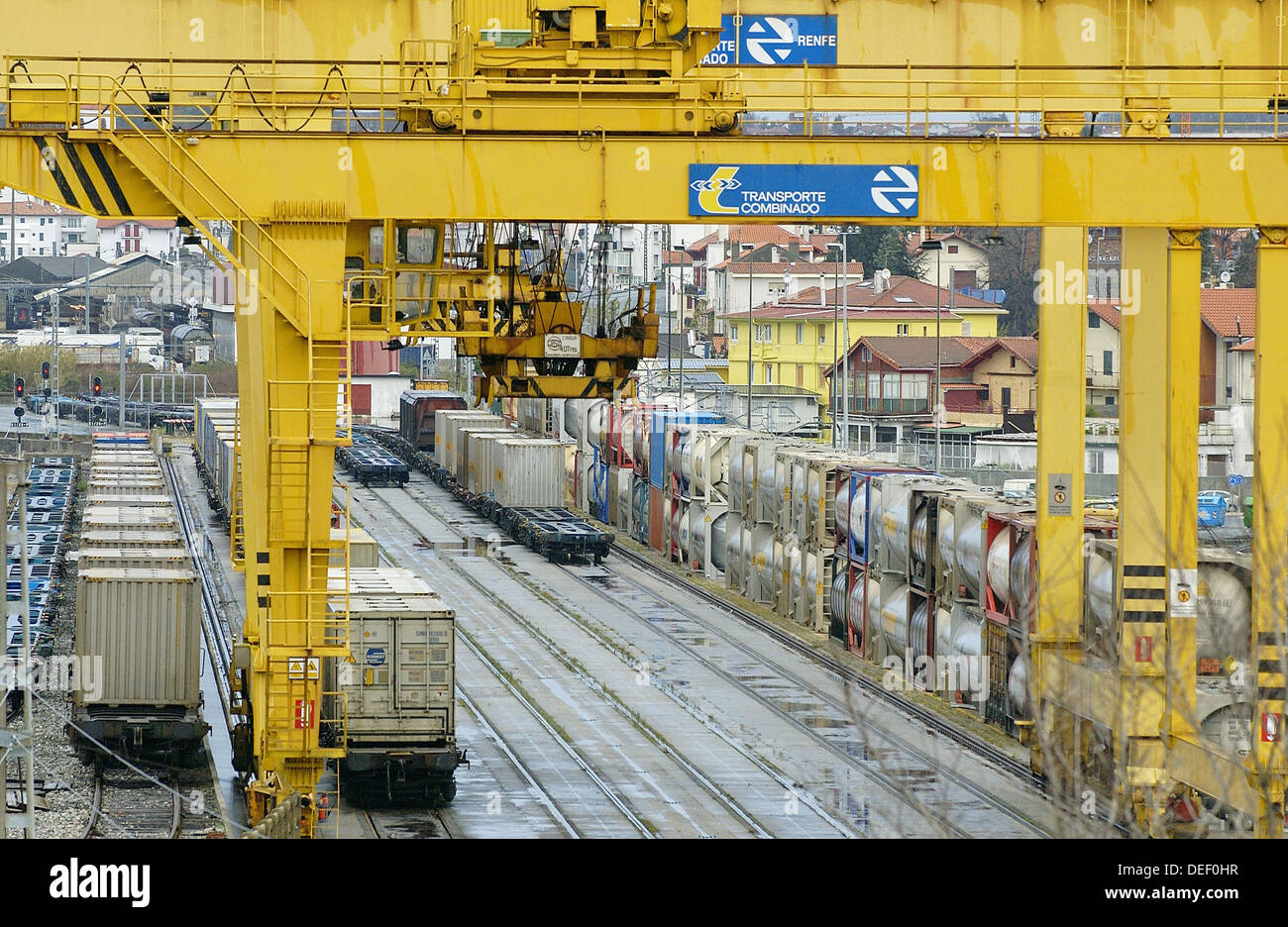 Irun and train hi-res stock photography and images - Alamy