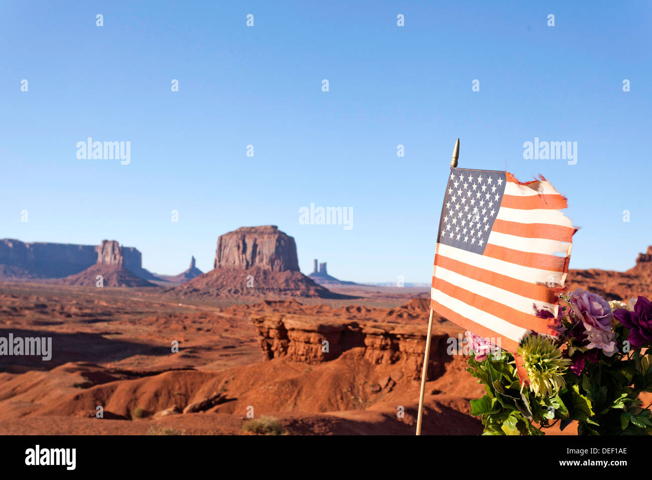 The national flag of the United States of America (The Star-Spangled ...