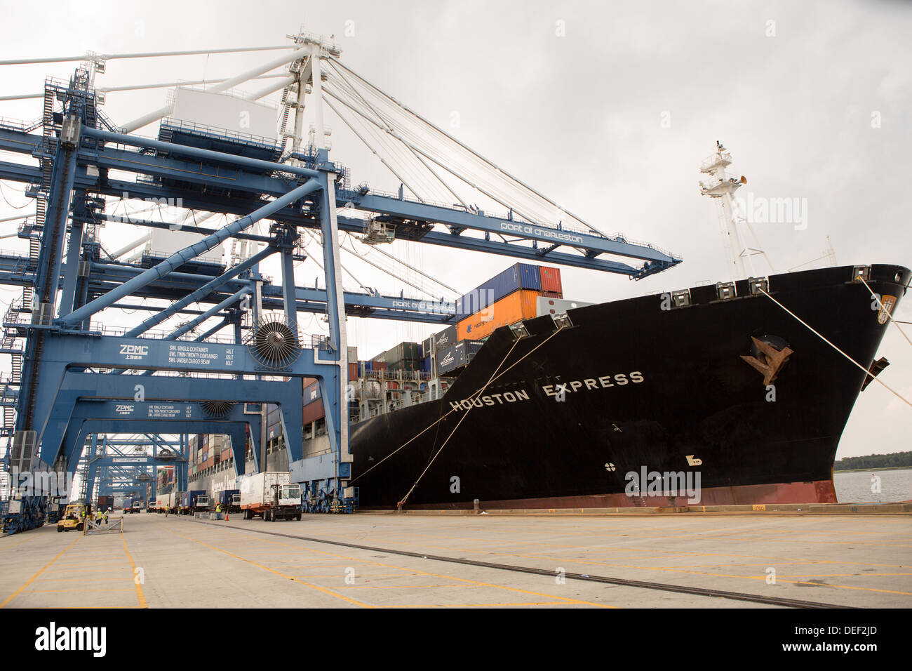 Workers unload three container ships at Charleston Ports Wando Welch ...