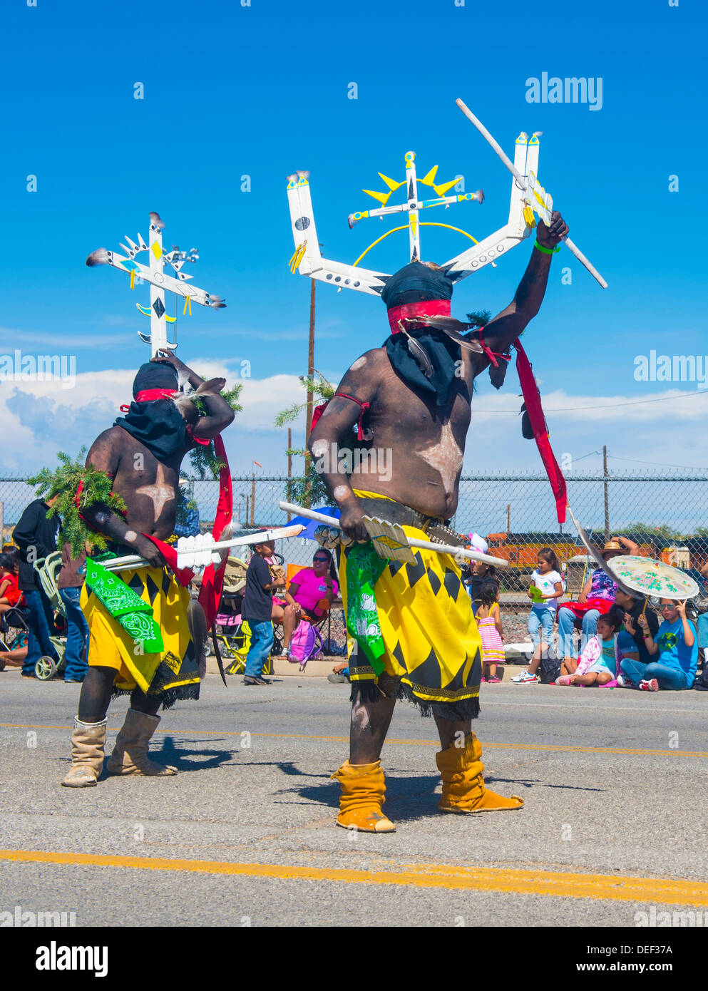 Apache dancers hi-res stock photography and images - Alamy