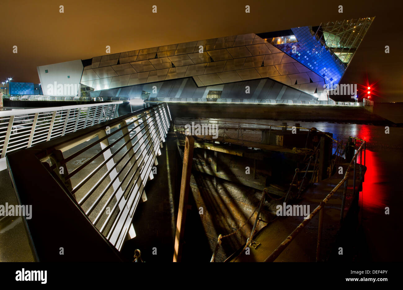 The Deep Aquarium In Hull Stock Photo - Alamy