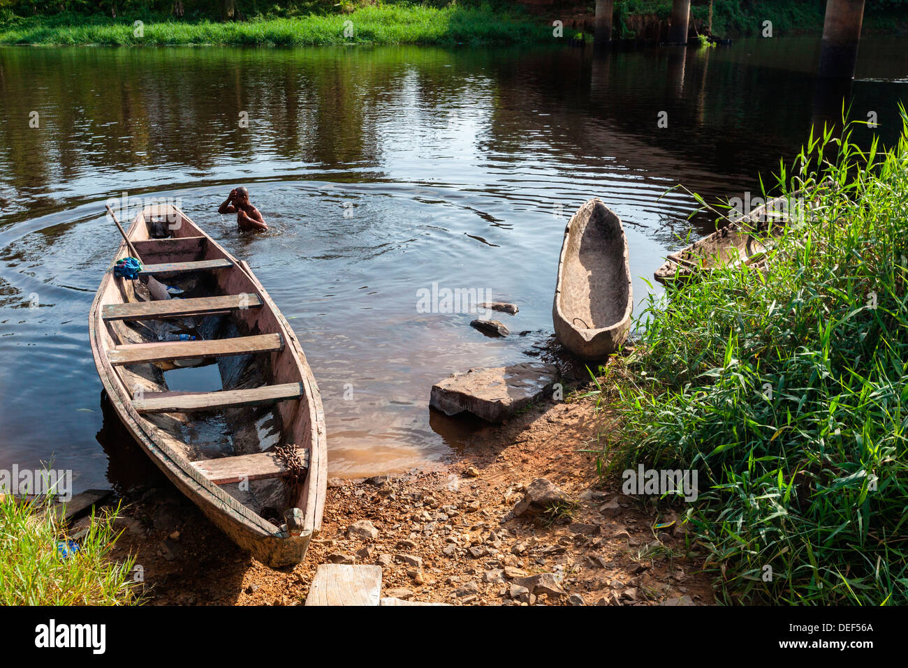 Cameroon traditional hi-res stock photography and images - Alamy