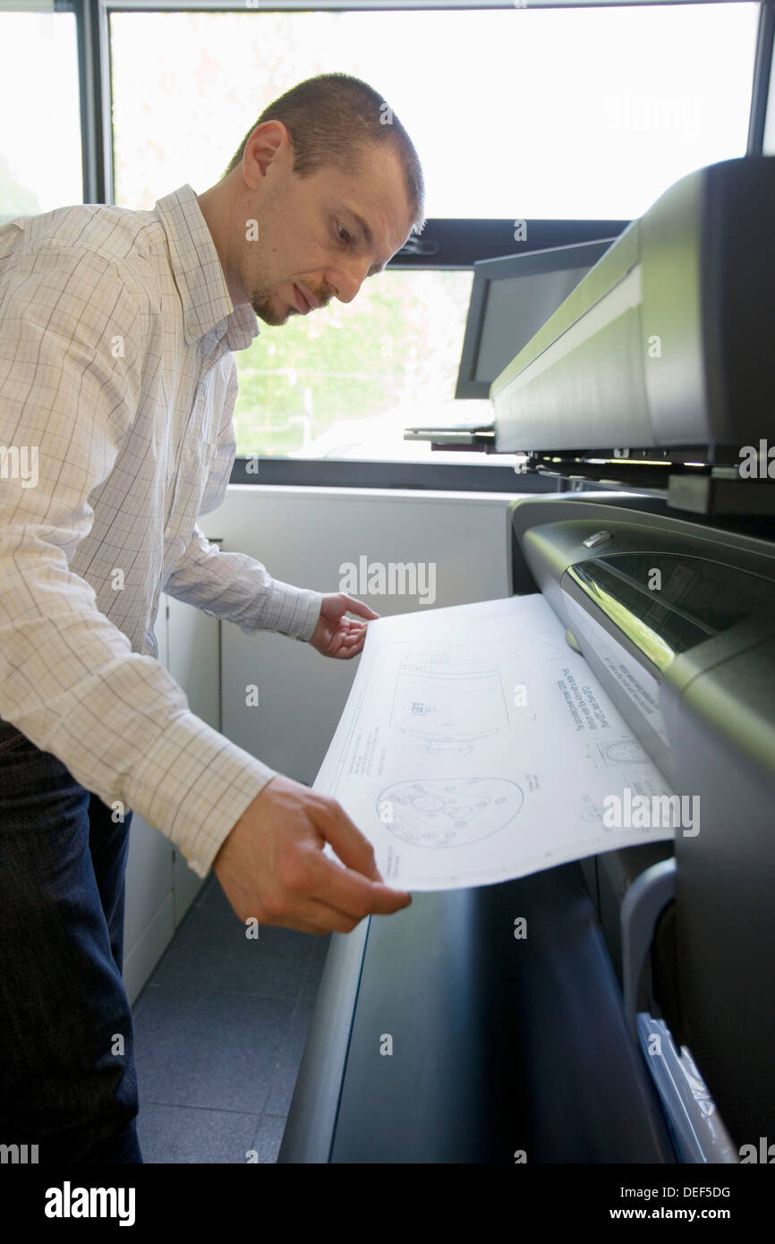 Plotter machine hi-res stock photography and images - Alamy