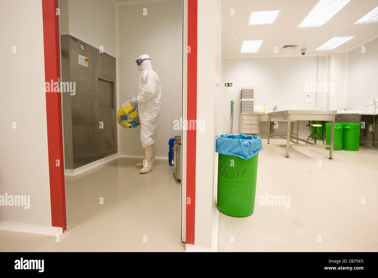 Necropsy hi-res stock photography and images - Alamy