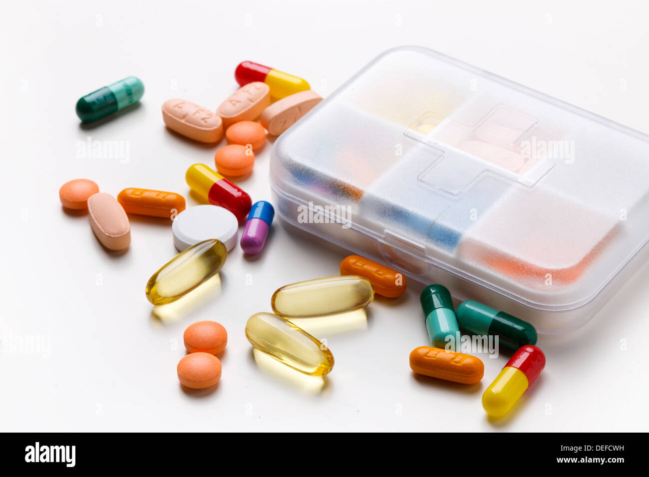 Pillbox shape hi-res stock photography and images - Alamy