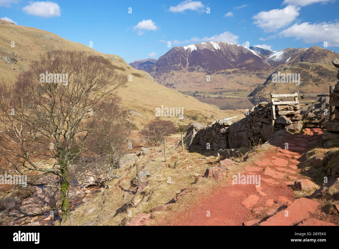 Path from Scale Beck to Red Pike in winter, Lake District National Park ...