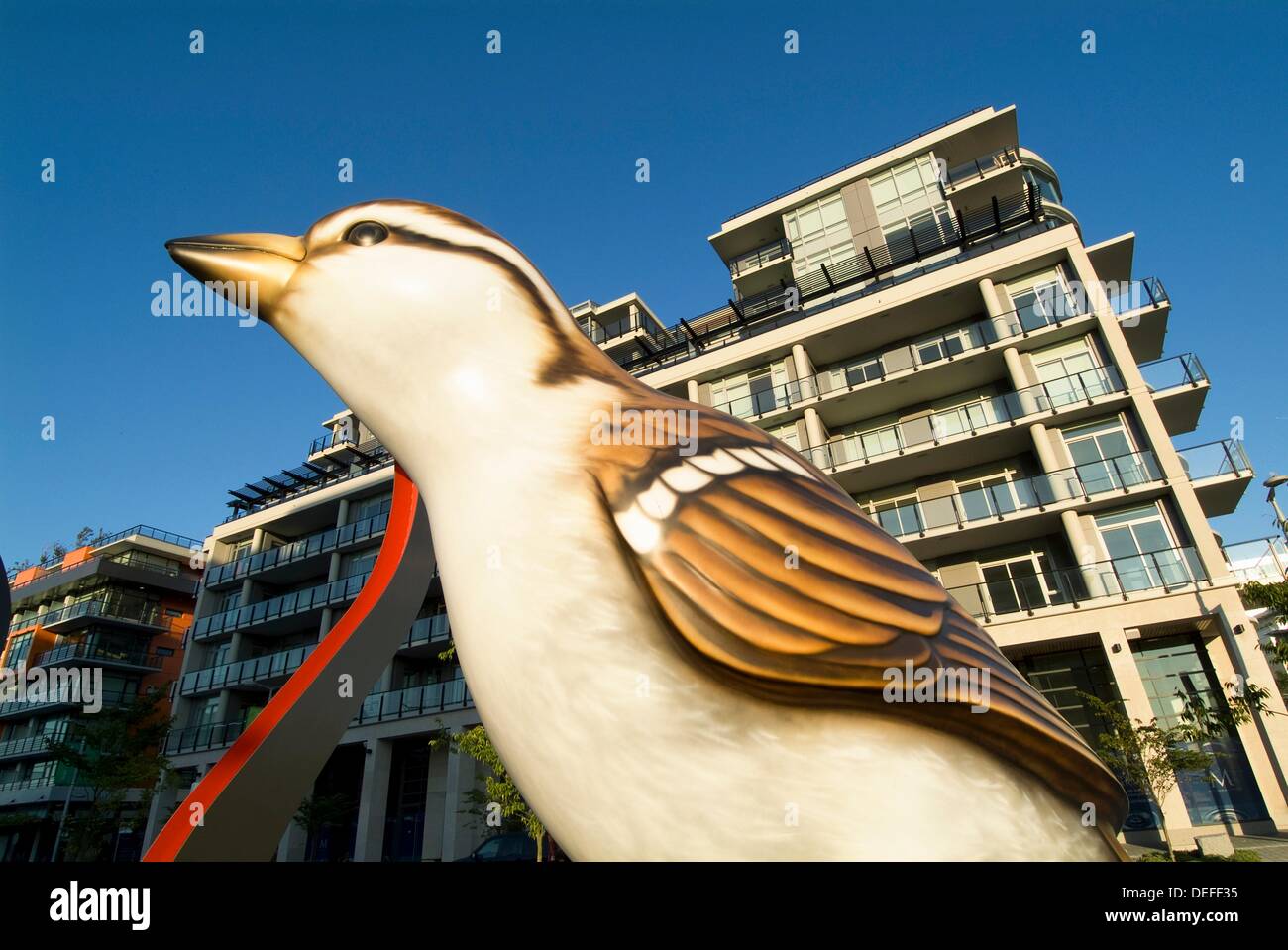 Millennium birds sculpture hi-res stock photography and images - Alamy