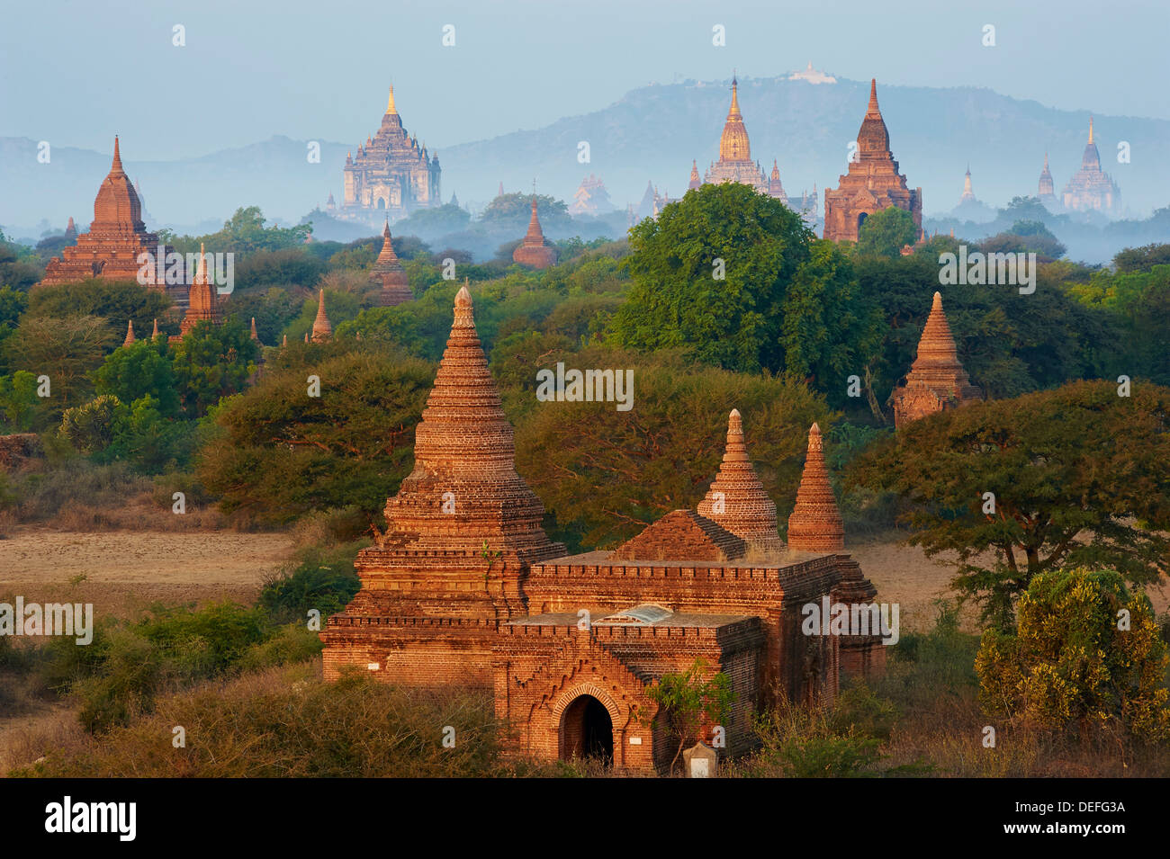 Bagan hi-res stock photography and images - Alamy