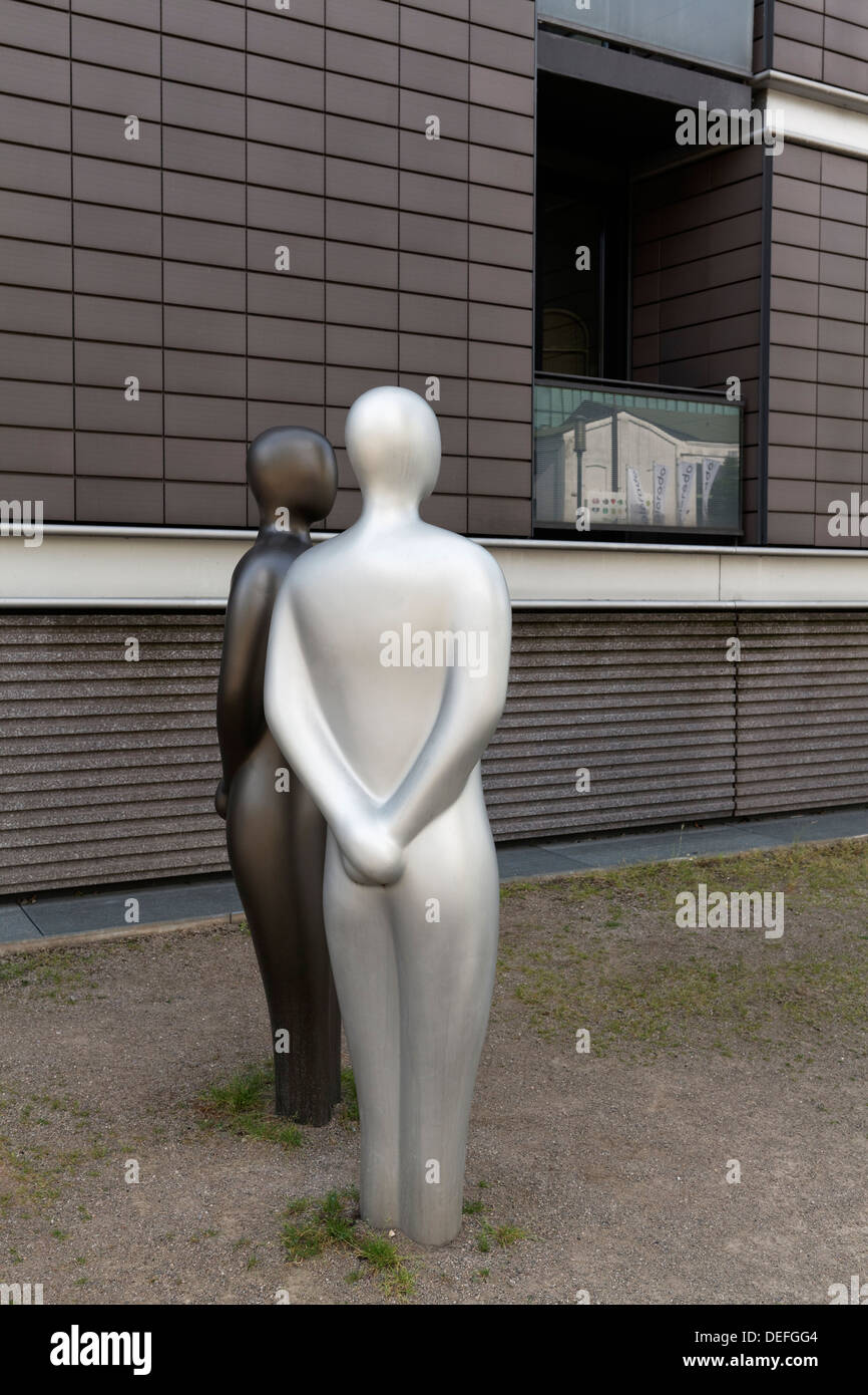 Human figures hi-res stock photography and images - Alamy