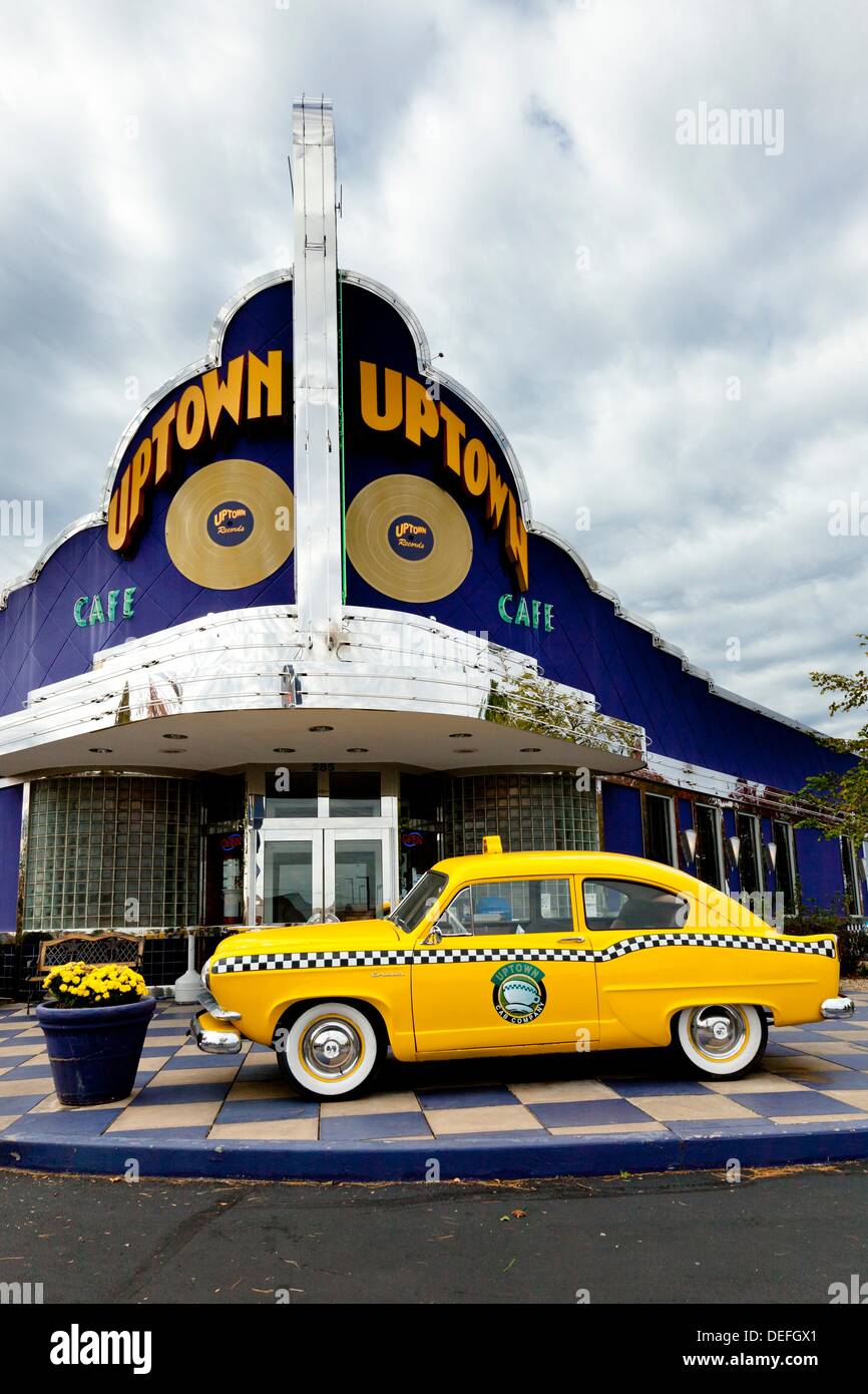 The Uptown Cafe Diner in Branson, MIssouri, USA Stock Photo - Alamy