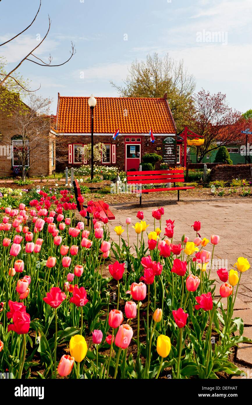 Dutch village hi-res stock photography and images - Alamy