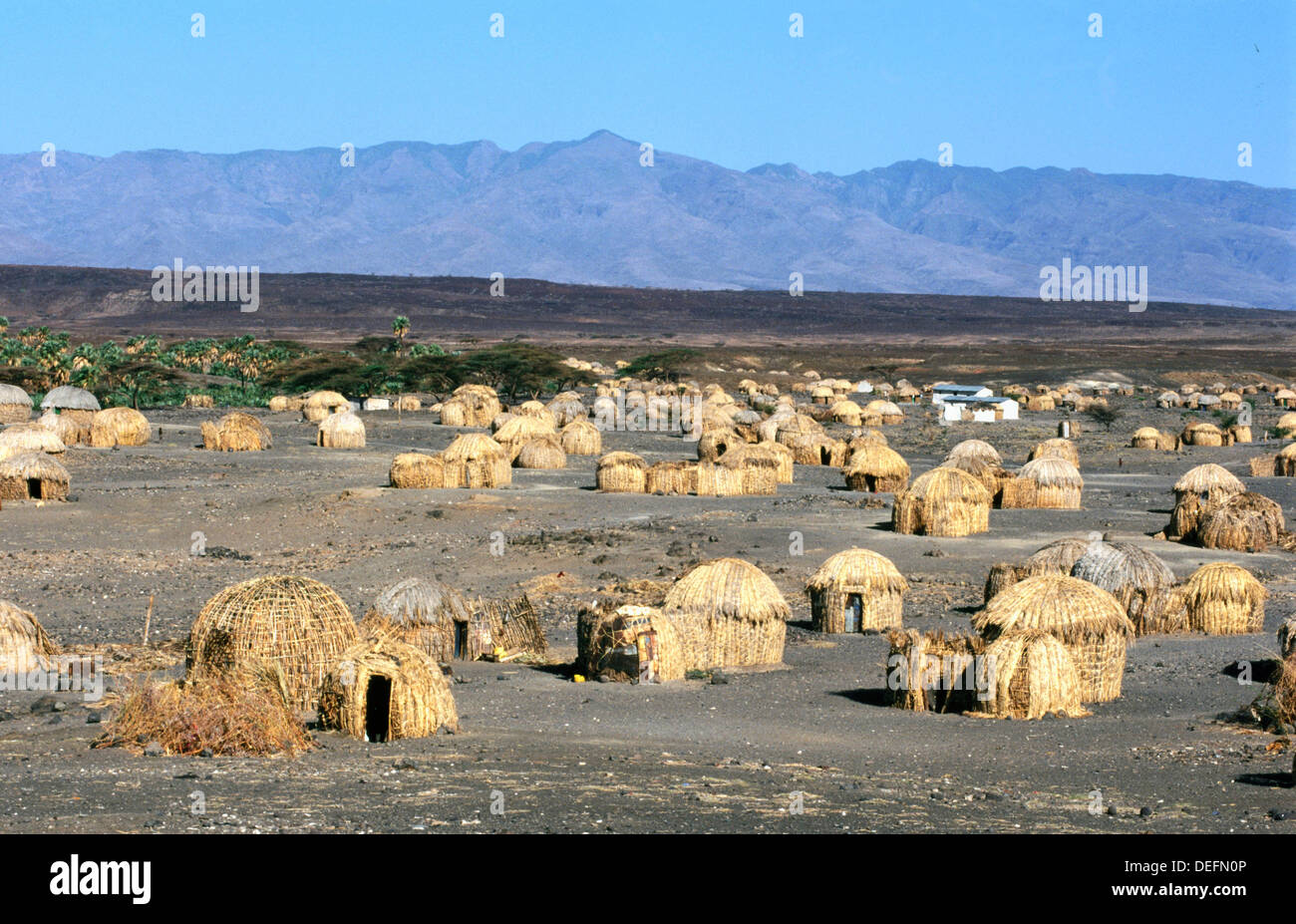 Kenya turkana tribe village hut hi-res stock photography and images - Alamy