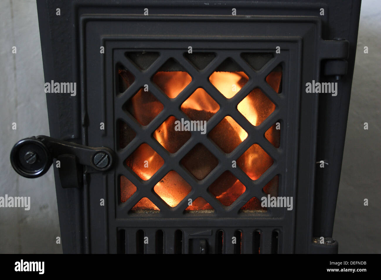 Iron and fire hi-res stock photography and images - Alamy